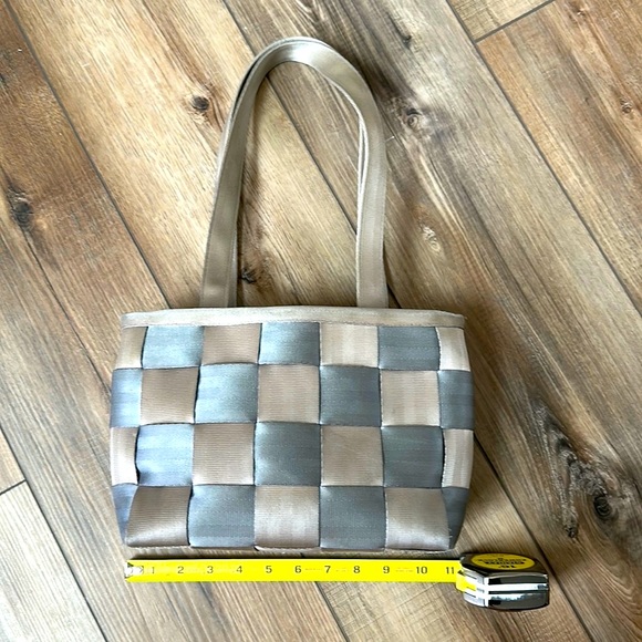 Harveys | Bags | Harveys Original Silver Bronze Woven Seatbelt Bag ...